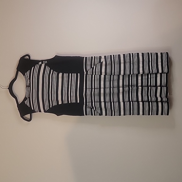 LOFT | Dresses | Loft Dress | Poshmark